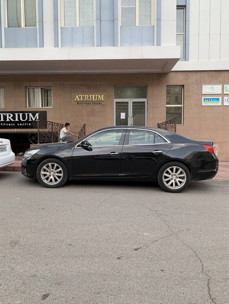 Срочно сотилади - Chevrolet Malibu 1 (1 позиция)