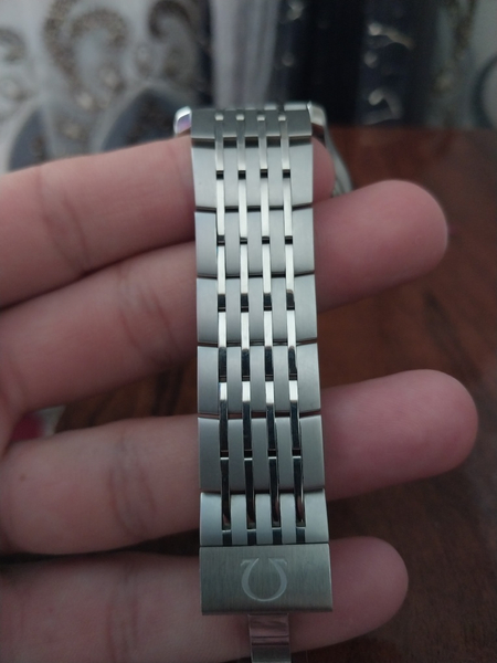Саат сатылады Оригинал  (OMEGA) DE ViLLE
