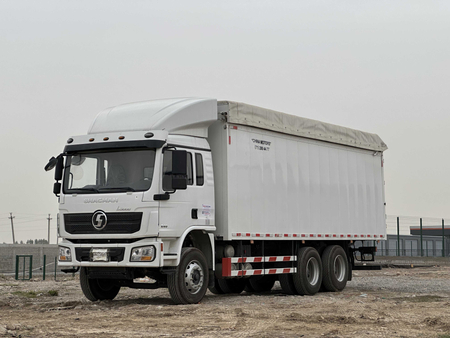 SHACMAN L3000 7,5 м шторкали автофургон.