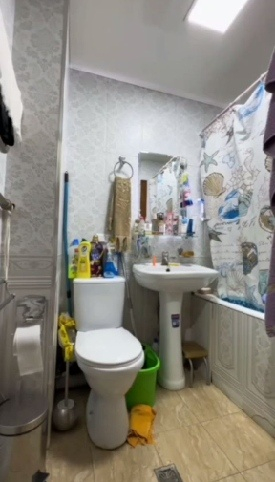Продается  5/1/5 Чорсу Гулобод евро, техника