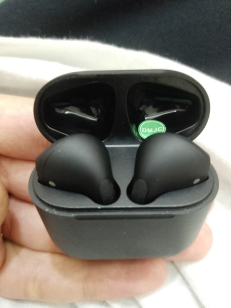 Naushnik Pro4 1oy ishlatilgan