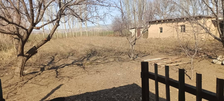 Срочно продаётся дом, участок 18 соток.  Всё хорошом состояние.