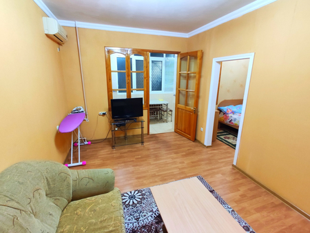 Продается 1+2 ком. кв.-3-.4