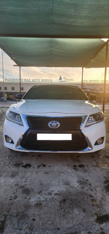 Toyota camry 40 sotiladi metan 4 pakaleniya benzin 2.4 mator avtamat