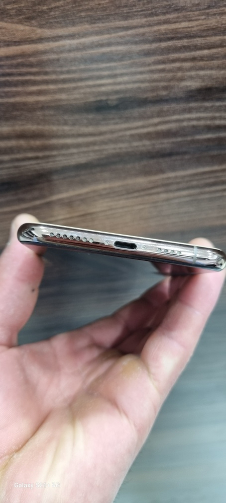 Iphone 11 pro max gold