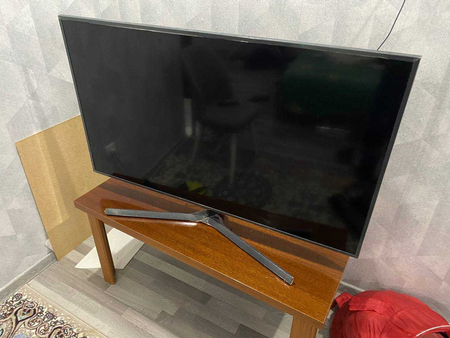 Продам Samsung 55 и 43 Smart в рабочем состояние