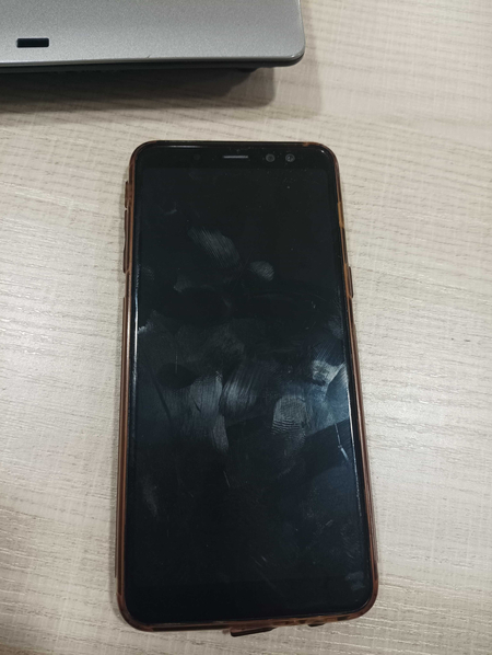 Samsung galaxy  A8 4/32