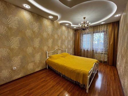 (К128730) Продается 4-х комнатная квартира в Мирабадском районе.