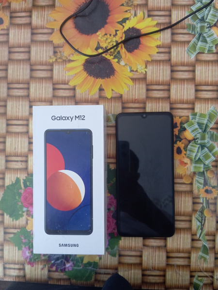 Продается Samsung M12 в отличном состоянии