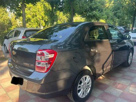 Кобалт сотилади 2700 йуриган