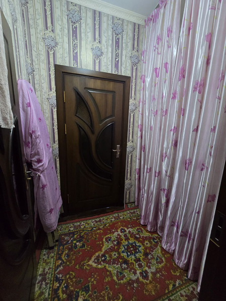 Продаётся квартира Чиланзар 6 квартал 2-3-4