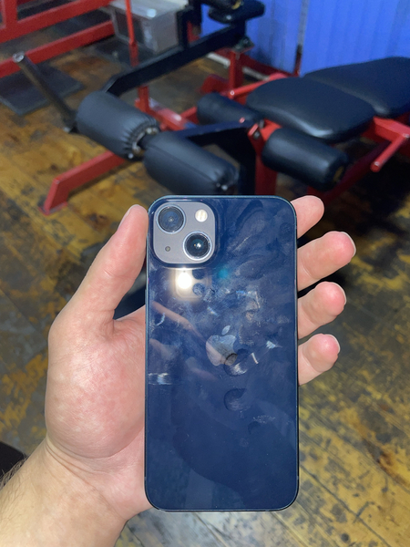 Iphone 13 sotilade ideal