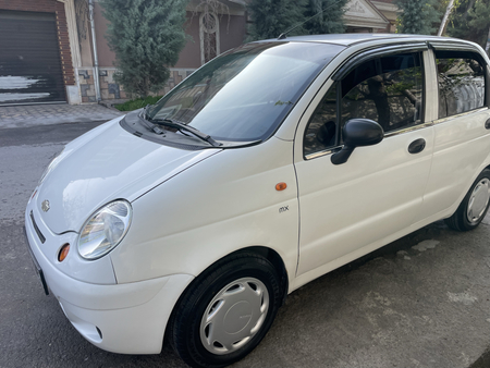 Matiz 3 talik 2011 yil oq rang