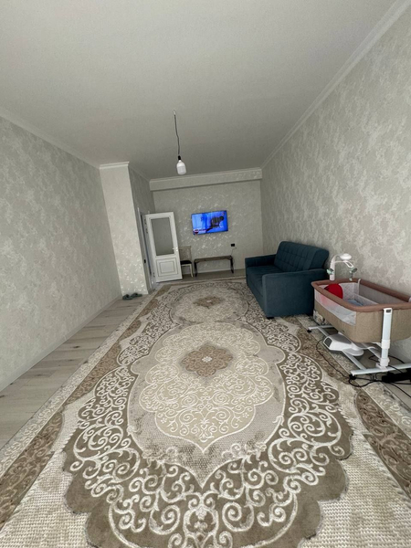 Bukhara cityda (full kvartira) sotiladi