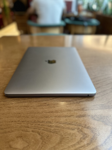 MacBook Pro 13. 2019