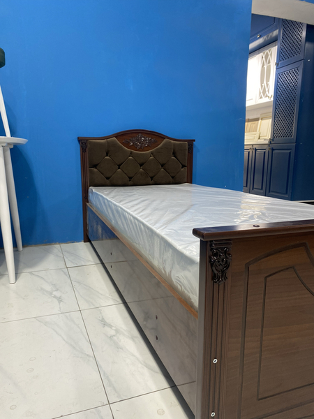 kravat 100% MDF yaxshi mahsulot yaxshi haridorga