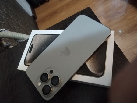 Iphone 15 pro max 256 yengi 1 oyli