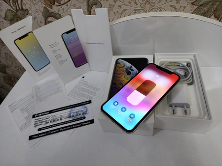 iPhone 13 pro MightGreen ideal Karobka dk bor sastayana Tinu