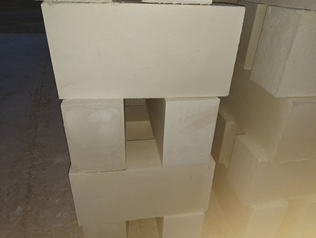 Pena blok sotiladi