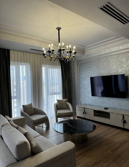 ПРОДАЕТСЯ 2/10/11
НОВОСТРОЙКА
ЖК Mirabad Avenue
Golden House
(Мирабадс