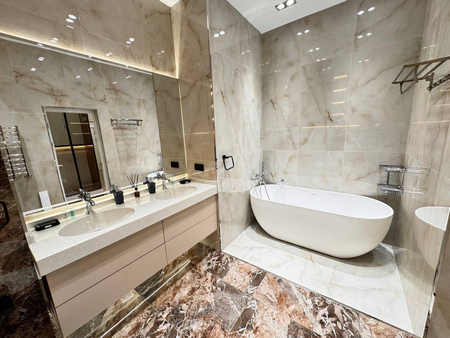 3/4/12 116м² Mirabad Avenue 470.000
