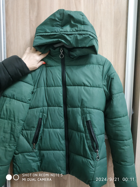 Продам теплую куртку