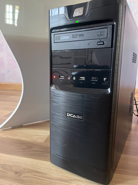 Intel core i7 / 24GB / GTX 1060 / 2TB + SSD / 