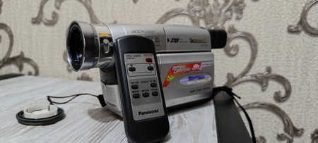 Камера Panasonic NV-VZ18