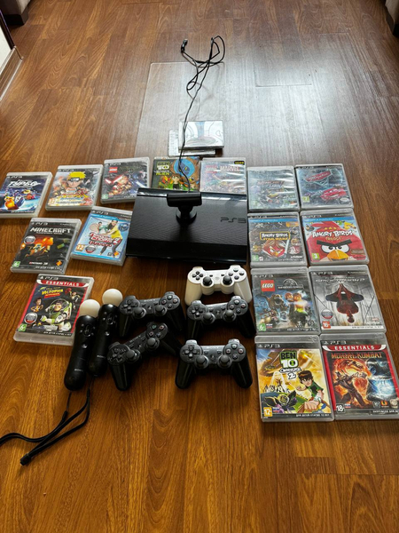 Продам плейстайшен 3 в полной комплектации с джойстикамм и играми