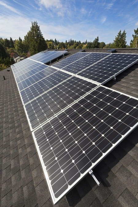 Solar panel / Quyosh panel / Солнечная панель