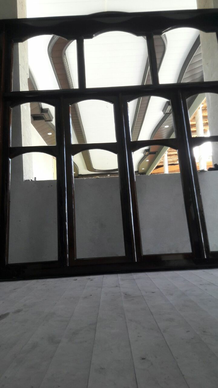 Eshik-rom  holati yangi