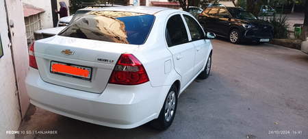 Salom hammaga NEXIA 3 sotiladi