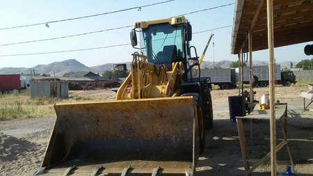 Фронтальный погрузчик XCMG LW300KN ковш 1,8 куб в идеальном состоянии