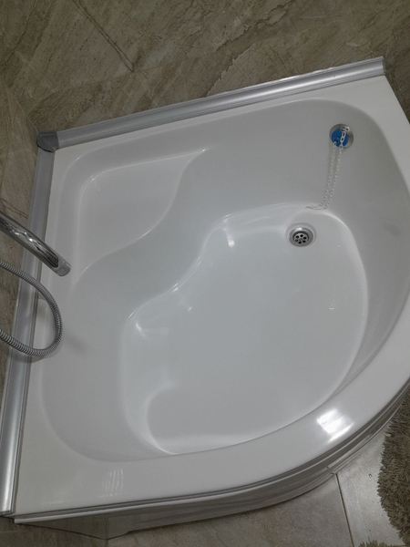 Vanna uglovoy 90x90