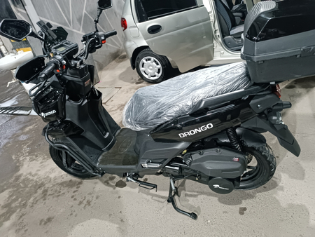 Tank skuter 390 km