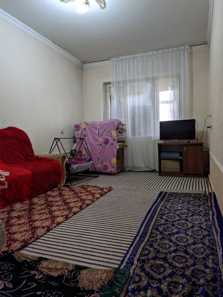 продается квартира в Чирчике , Троицк 2 х коматная