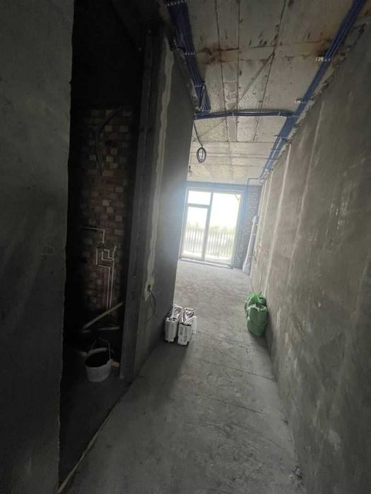 Продается квартира в новостройки 4/5/6 на  Юнусабадском районе (J3006)