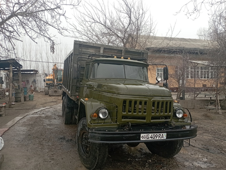 Zil 131 samosval sotiladi. 1991 yil
