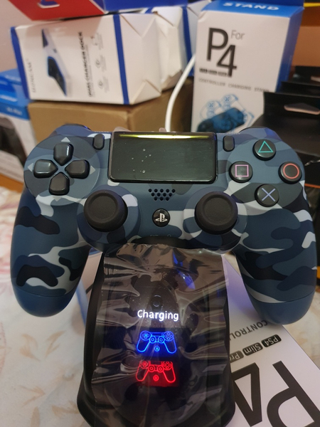 PS4 Uchun xar-xil dok stansiyalar