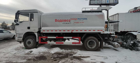 Shacman L3000 Водовоз 15 куб, 5.300 кг