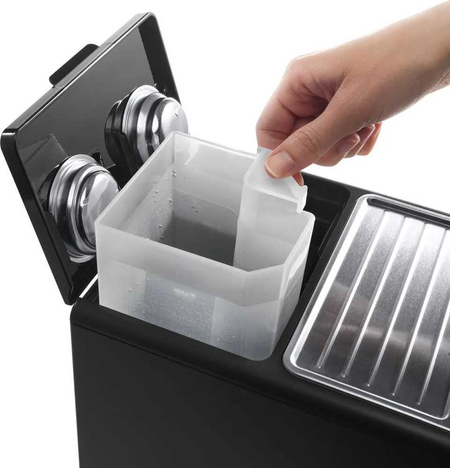 Кофеварка рожковая эспрессо DeLonghi Active Line ECP33.21.BK