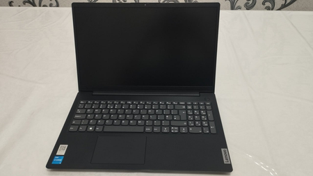 Lenovo V15 i5, 12GB ram, IrisXe