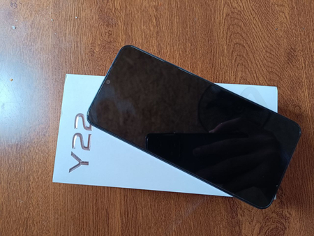 Vivo y 22 holati yaxshi