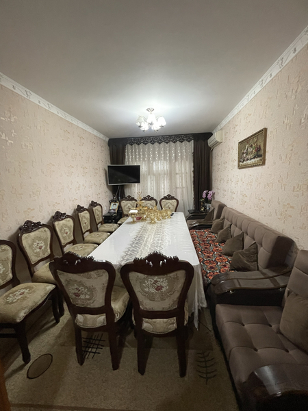 Продается Квартира ТТЗ Ахмад Югнакий 3-х ком