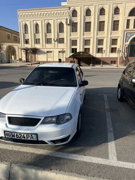 нексия 2 сотилади