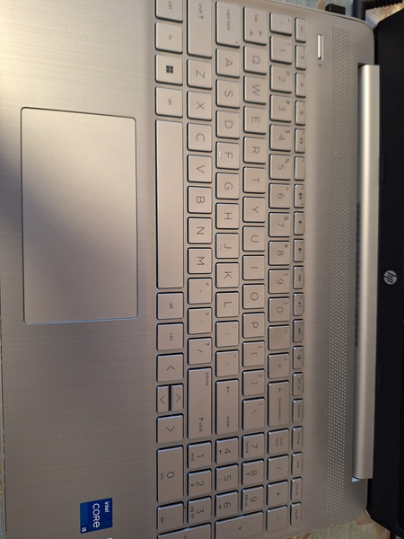 Notebooke sotiladi