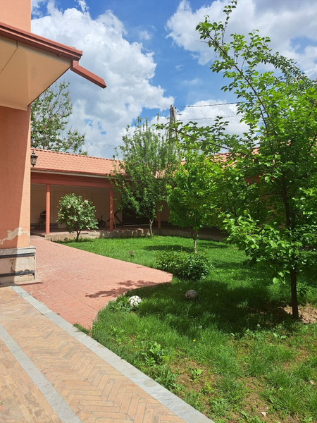Продам отличный Дом 7 соток