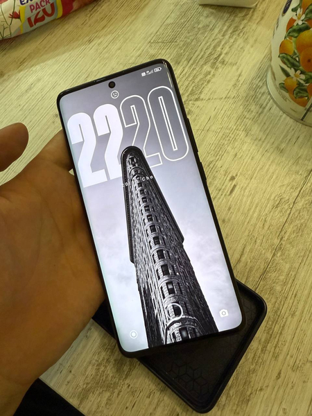 Xiaomi 13 pro + 5g