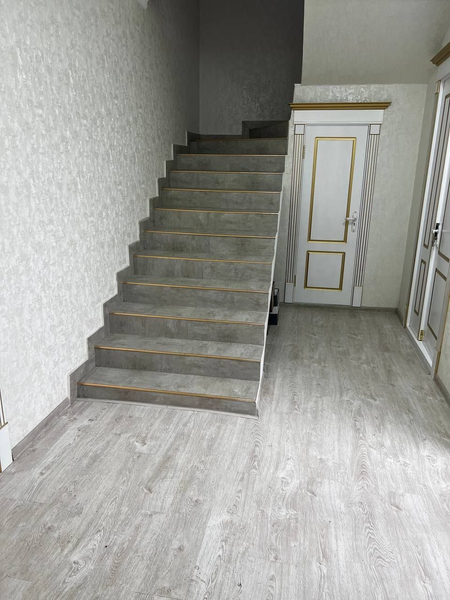 Sergile honabod 2.70 st 8xona Сергили хонабод мустакиллик куча