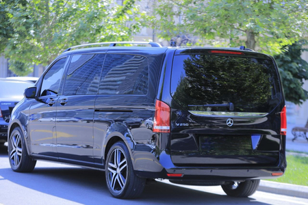 Mercedes V class